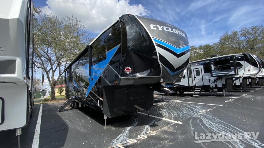 2021 Heartland Cyclone 4007 for sale in Tampa, FL | Lazydays