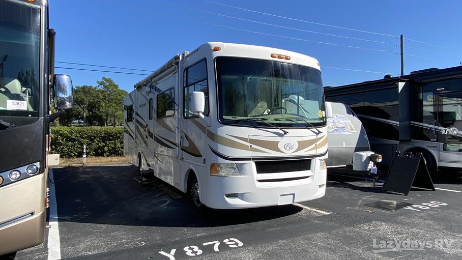 2011 Four Winds Hurricane 31D for sale in Tampa, FL | Lazydays