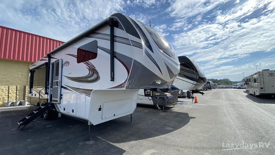 2022 Grand Design Solitude 310GK R for sale in Knoxville, TN | Lazydays