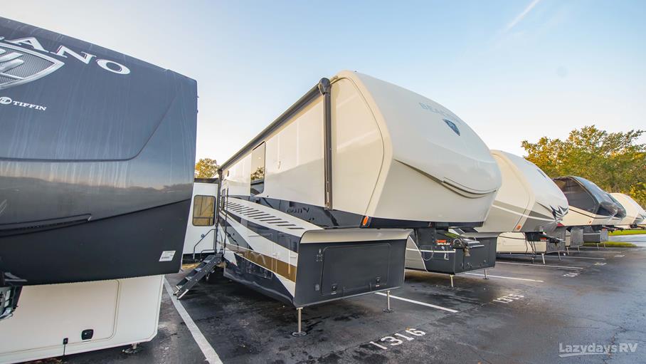 2023 Vanleigh RV Beacon 41LKB for sale in Tampa, FL | Lazydays