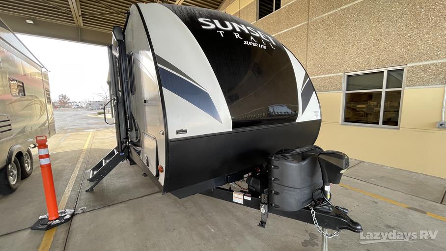 2019 Crossroads RV Sunset Trail 253rb for sale in Milwaukee, WI | Lazydays