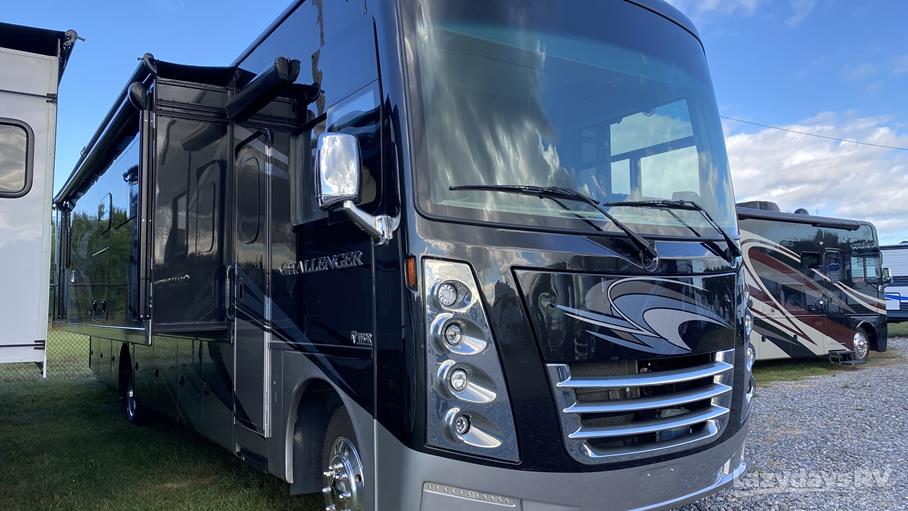 2020 Thor Motor Coach Challenger 35MQ for sale in Elkhart, IN | Lazydays