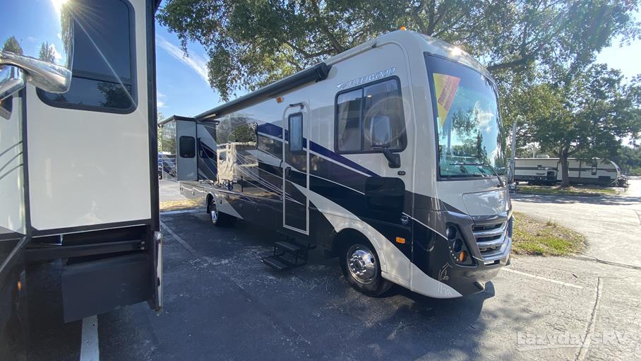 2017 Fleetwood RV Flair 31W for sale in Tampa, FL | Lazydays