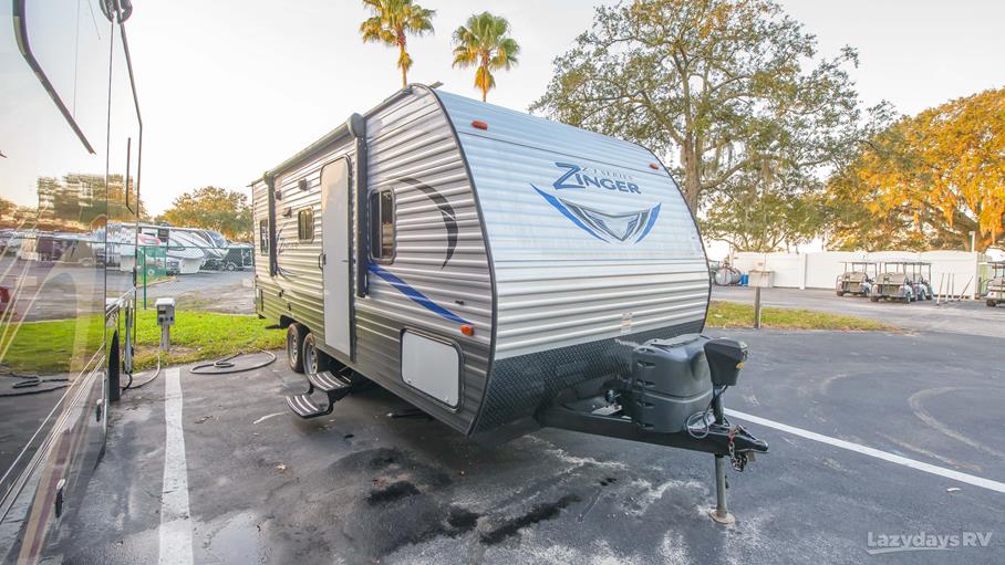 2018 Crossroads RV Zinger 211RD for sale in Tampa, FL | Lazydays