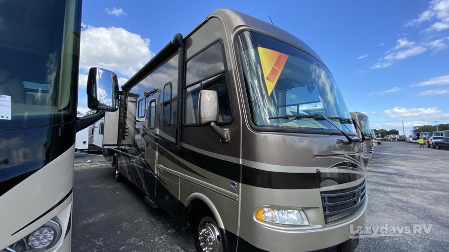 2013 Thor Motor Coach Daybreak 34BD for sale in Tampa, FL | Lazydays